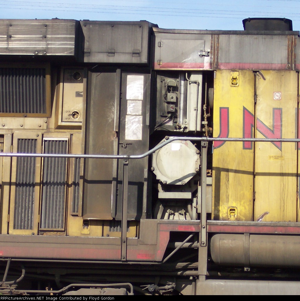 UP 7074 open door long hood (AC4460CW)